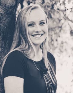 Danielle Clifford's Instagram, Twitter & Facebook on IDCrawl