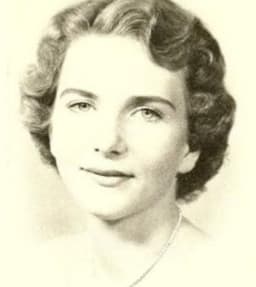 Susan Warburton's Instagram, Twitter & Facebook on IDCrawl