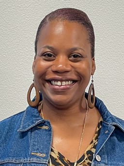 Michelle Herron's Instagram, Twitter & Facebook on IDCrawl