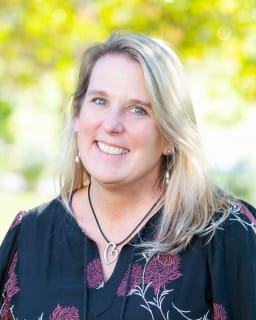 Stacey Harvey's Instagram, Twitter & Facebook on IDCrawl