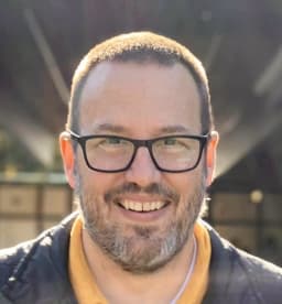 Michelle Riddell's Instagram, Twitter & Facebook on IDCrawl