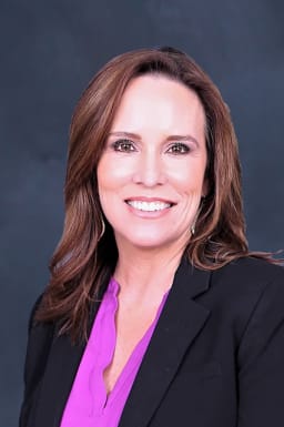 Jennifer Parham's Instagram, Twitter & Facebook on IDCrawl