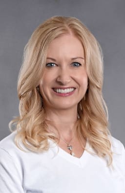 Maureen Poulin's Instagram, Twitter & Facebook on IDCrawl