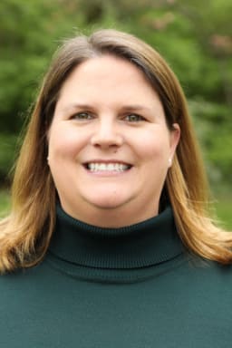 Stephanie Balmer's Instagram, Twitter & Facebook on IDCrawl