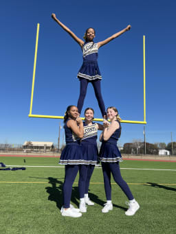 Middle School Cheerleaders