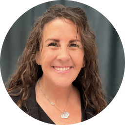 Christine Perkins's Instagram, Twitter & Facebook on IDCrawl