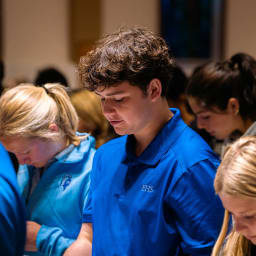 episcopal high school dress code