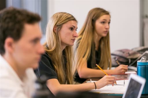 Sarah Kester's Instagram, Twitter & Facebook on IDCrawl