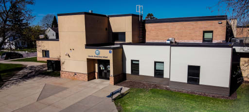 elementary school lincoln