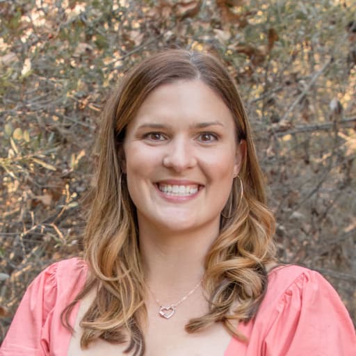 Jennifer Seymour's Instagram, Twitter & Facebook on IDCrawl