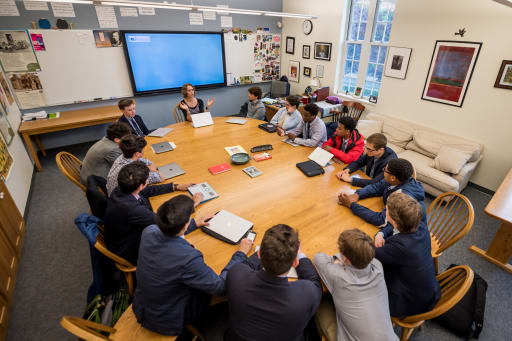 Harkness Table Training | Cabinets Matttroy