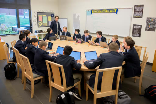 Harkness Table Training | Cabinets Matttroy