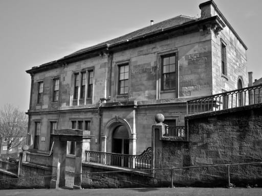 old high school complex glasgow