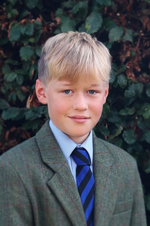 Harry Steel's Instagram, Twitter & Facebook on IDCrawl