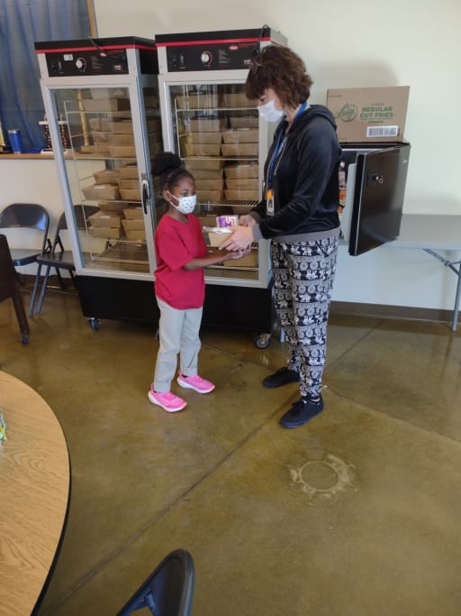 Hot Lunch - Carolina International School