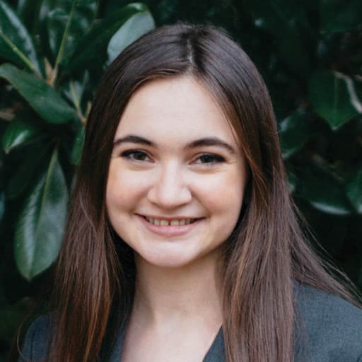 Emily Lemons's Instagram, Twitter & Facebook on IDCrawl