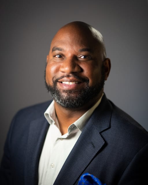 Robert Easley's Instagram, Twitter & Facebook on IDCrawl