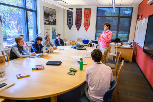 Harkness Table Training | Cabinets Matttroy