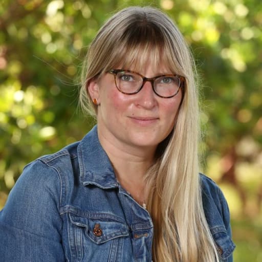 Alexa Hart's Instagram, Twitter & Facebook on IDCrawl