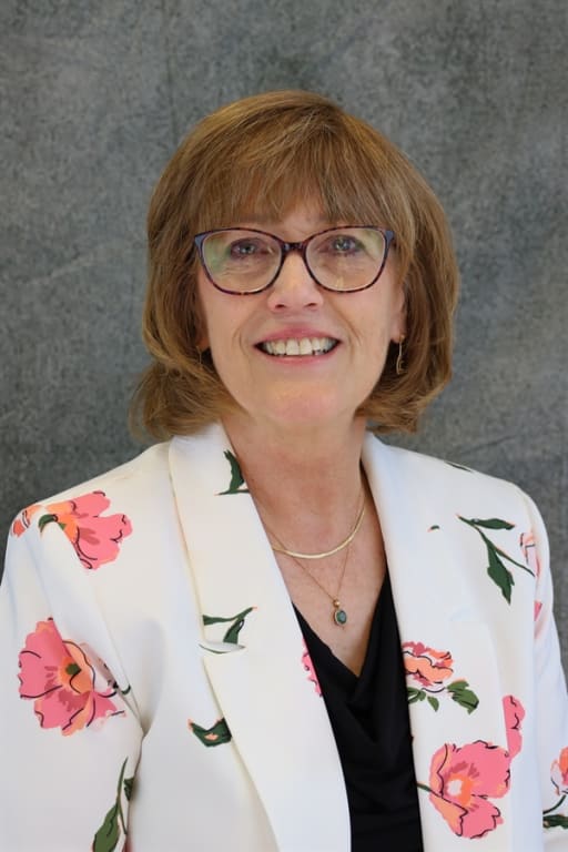 Kim Dragoo's Instagram, Twitter & Facebook on IDCrawl