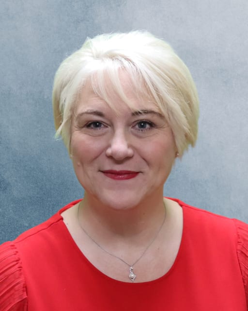 Colette Cross's Instagram, Twitter & Facebook on IDCrawl