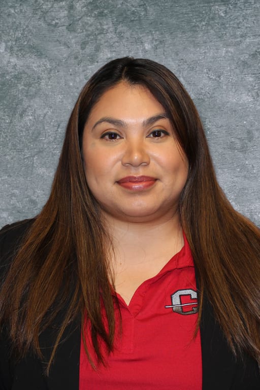 Yesenia Martinez's Instagram, Twitter & Facebook on IDCrawl