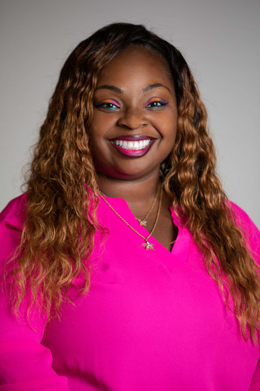 Karen Muth's Instagram, Twitter & Facebook on IDCrawl