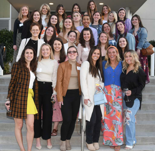 Merion Mercy Academy Logo