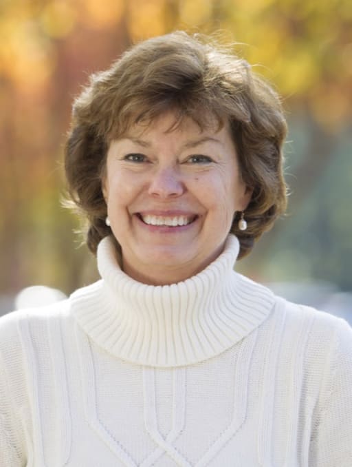 Julie Millen's Instagram, Twitter & Facebook on IDCrawl