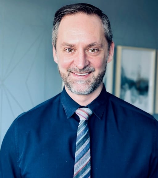 Gary West's Instagram, Twitter & Facebook on IDCrawl