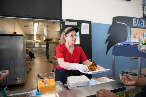 elementary school lunch