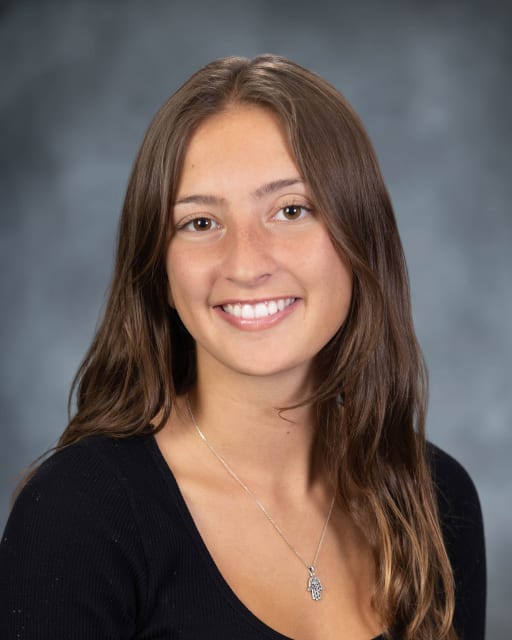 Lily Flaherty's Instagram, Twitter & Facebook on IDCrawl