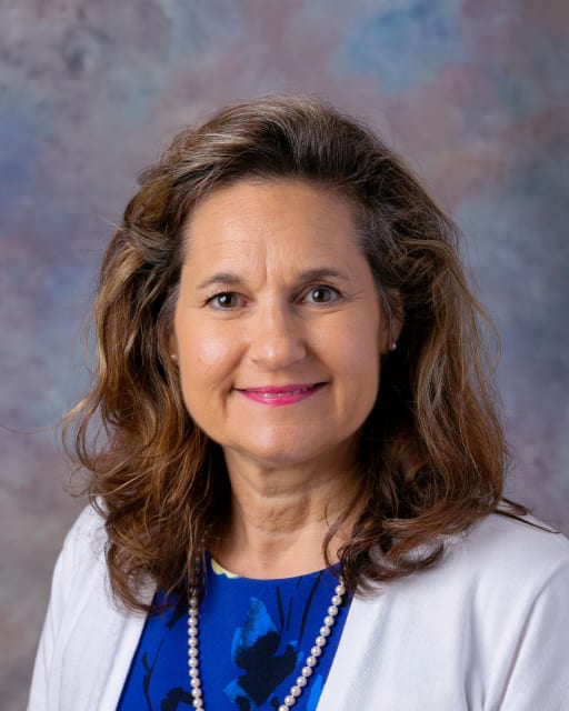 Emily Weathers's Instagram, Twitter & Facebook on IDCrawl