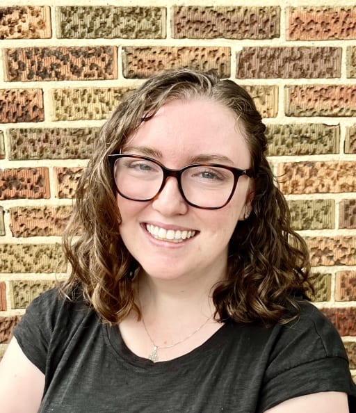 Heather Snavely's Instagram, Twitter & Facebook on IDCrawl