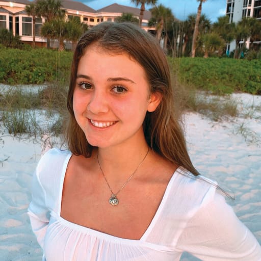 Erin Heaney's Instagram, Twitter & Facebook on IDCrawl