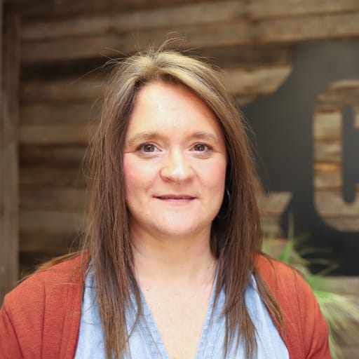 Lisa Purdue's Instagram, Twitter & Facebook on IDCrawl