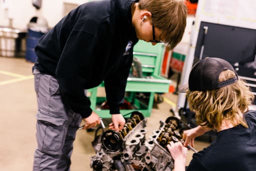 auto mechanic engineering school