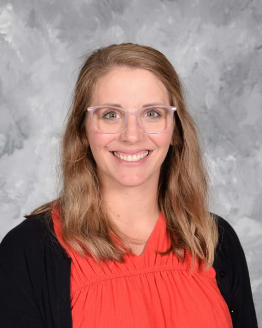 Mackenzie Hall's Instagram, Twitter & Facebook on IDCrawl