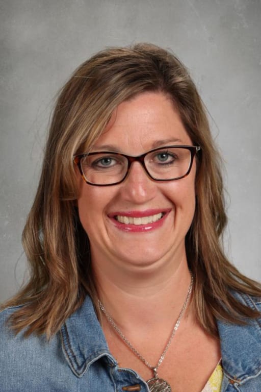 Jen Petersen's Instagram, Twitter & Facebook on IDCrawl