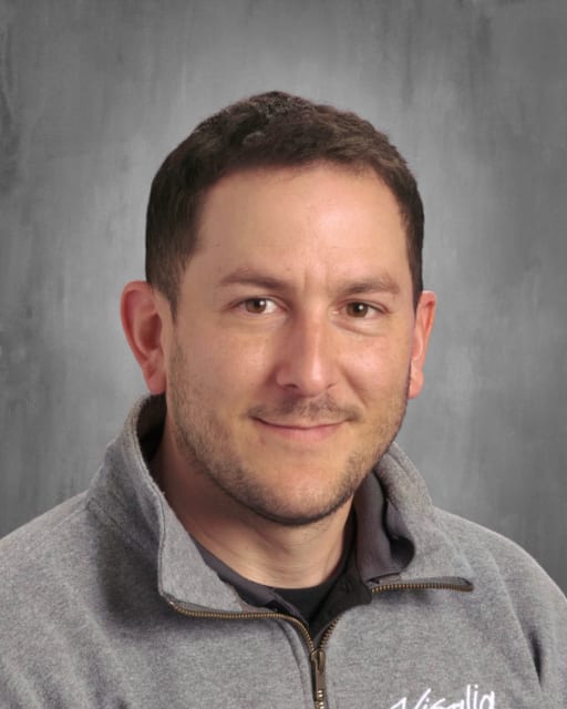 Nicholas Olson's Instagram, Twitter & Facebook on IDCrawl