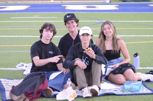 Agoura High Logo