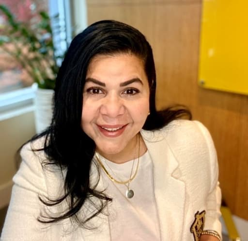 Michelle Bellevue's Instagram, Twitter & Facebook on IDCrawl