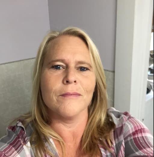 Michelle Totten's Instagram, Twitter & Facebook on IDCrawl