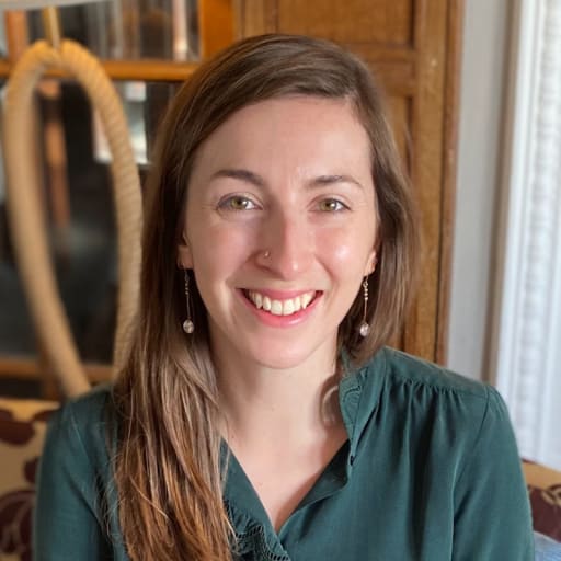 Kim Paradis's Instagram, Twitter & Facebook on IDCrawl