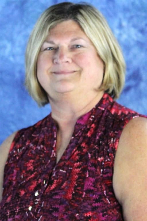 Elizabeth Harvey's Instagram, Twitter & Facebook on IDCrawl