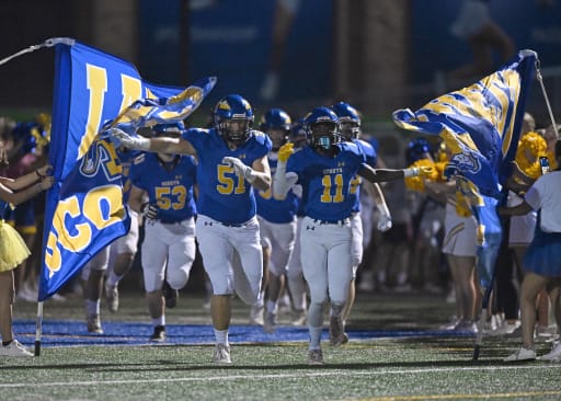 Lake Forest High School Logo Athletics Homepage Lake Forest High