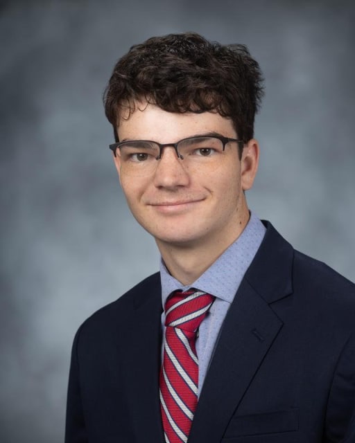 Matthew Vetter's Instagram, Twitter & Facebook on IDCrawl