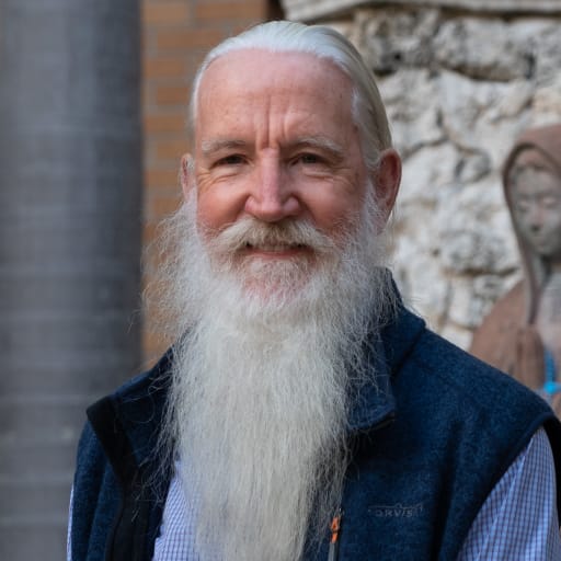 Lisa Muench's Instagram, Twitter & Facebook on IDCrawl