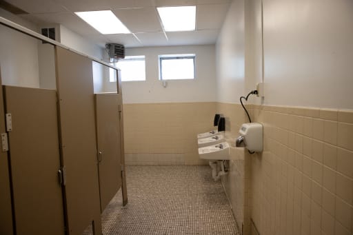 elementary school bathroom layout