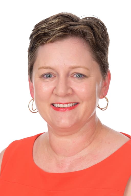 Jennifer Foss's Instagram, Twitter & Facebook on IDCrawl